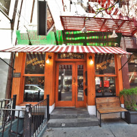 Rubirosa: A Culinary Gem Serving Exceptional Pizza and Italian Delights